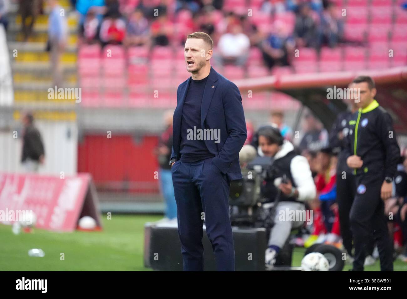 IPA84928648 - Ignazio Abate, head coach of the Juve Stabia during the ...