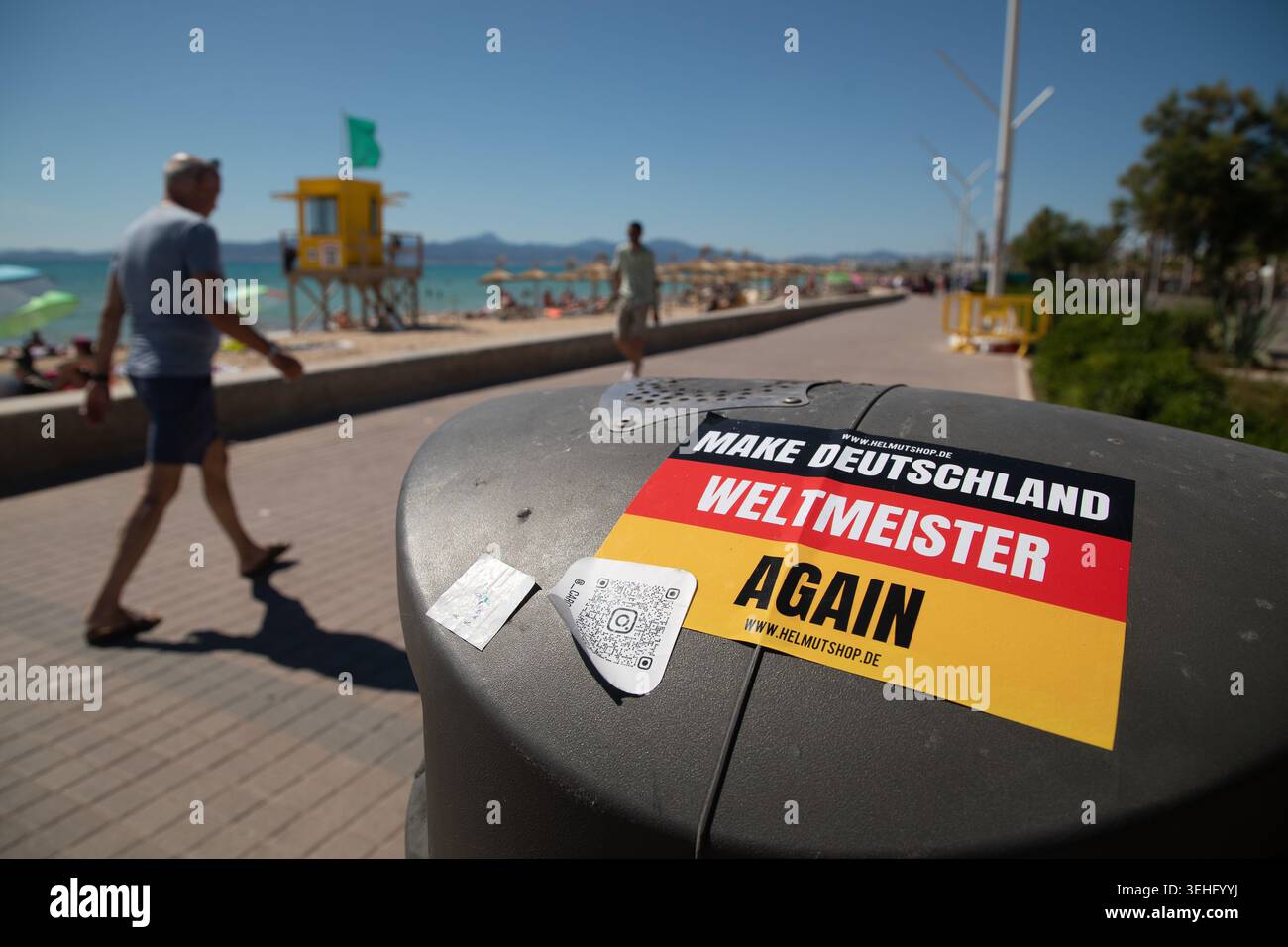 24 May 2026, Spain, Palma: A sticker with the slogan "Make Germany ...