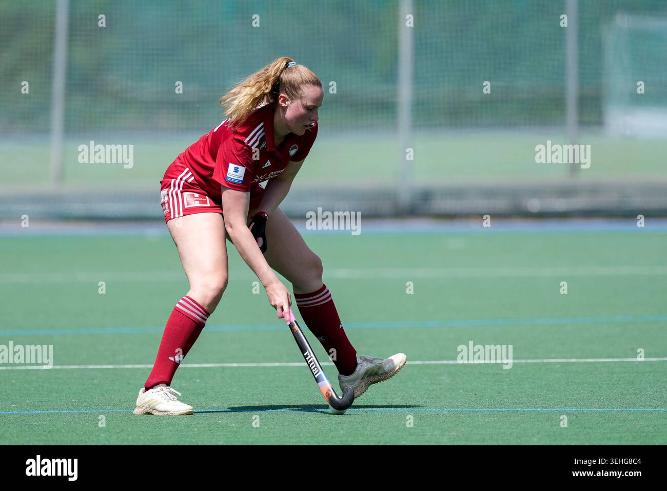 Anna Küskes (KTHC, 25), on the ball, cutout, full body, single image ...
