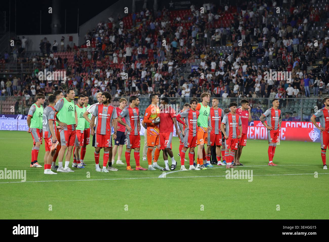 players of Cremonese show their dejection at the end of during the ...