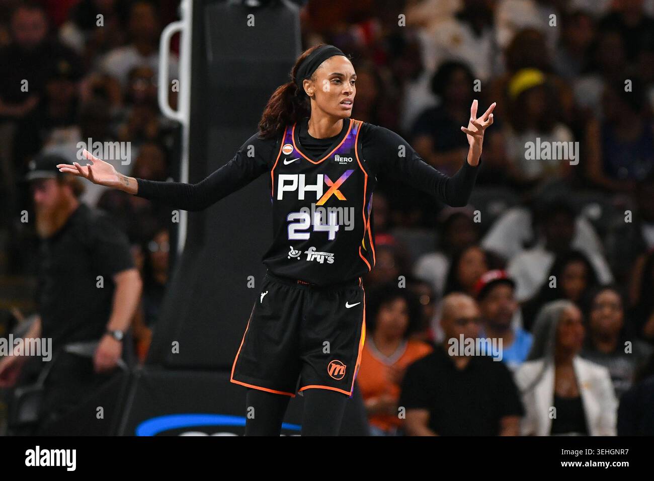 COLLEGE PARK, GA - MAY 24: Phoenix forward-guard DeWanna Bonner (24 ...