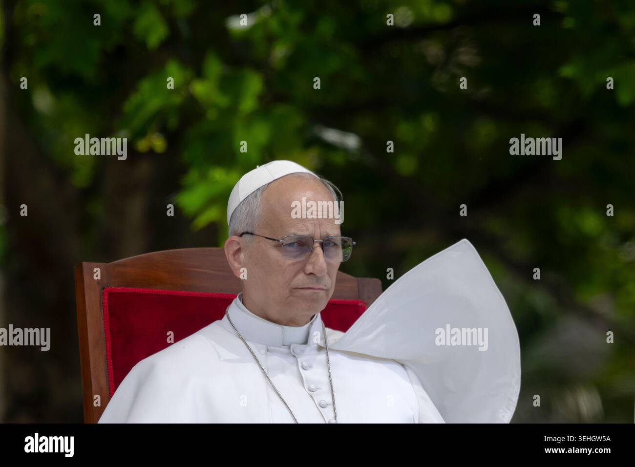Pope Leo XIV meets the mayors and faithful of the various ...
