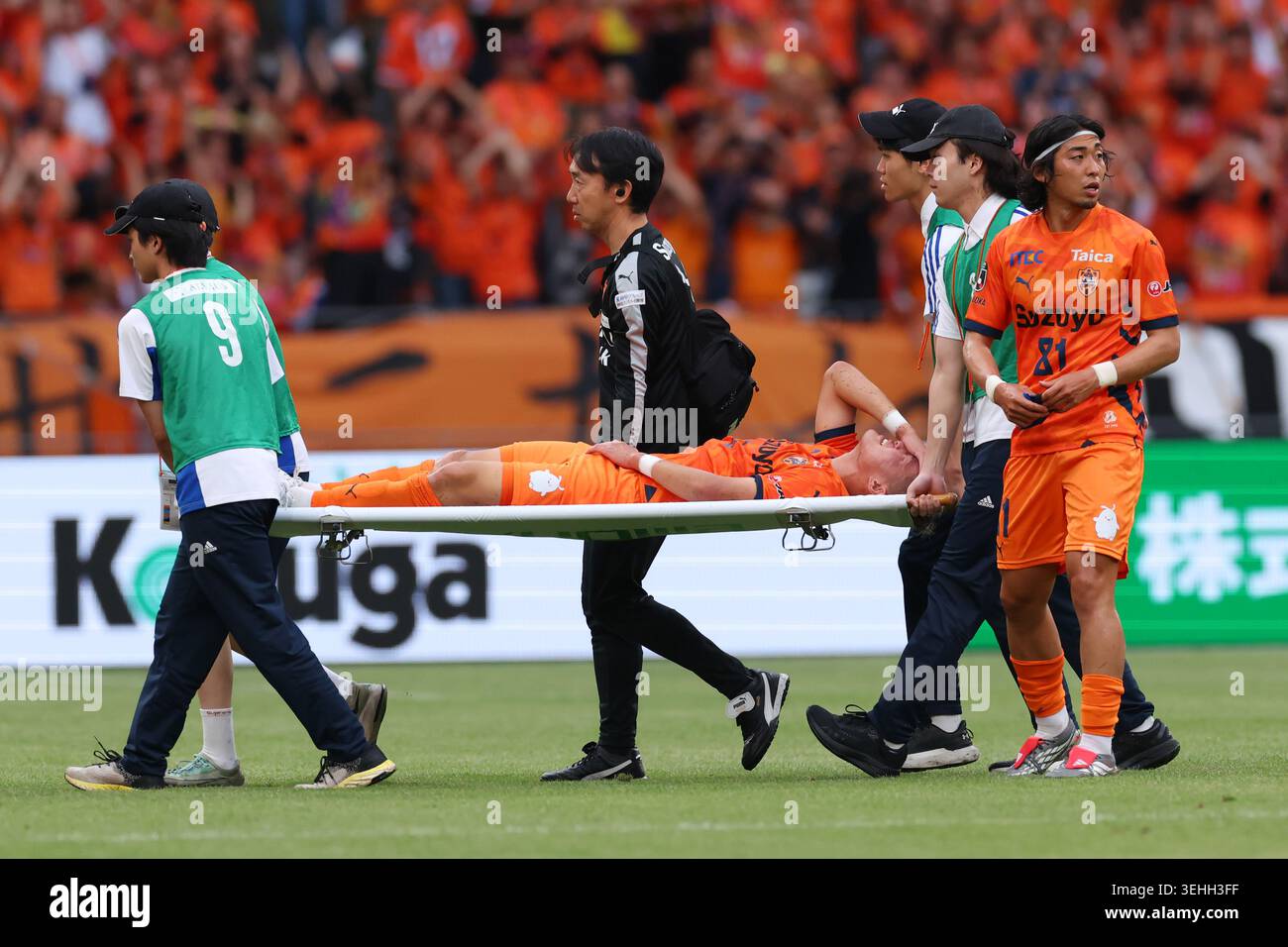 (L-R) Zento Uno, Kazuki Kozuka (S-Pulse), MAY 24, 2026 - Football ...