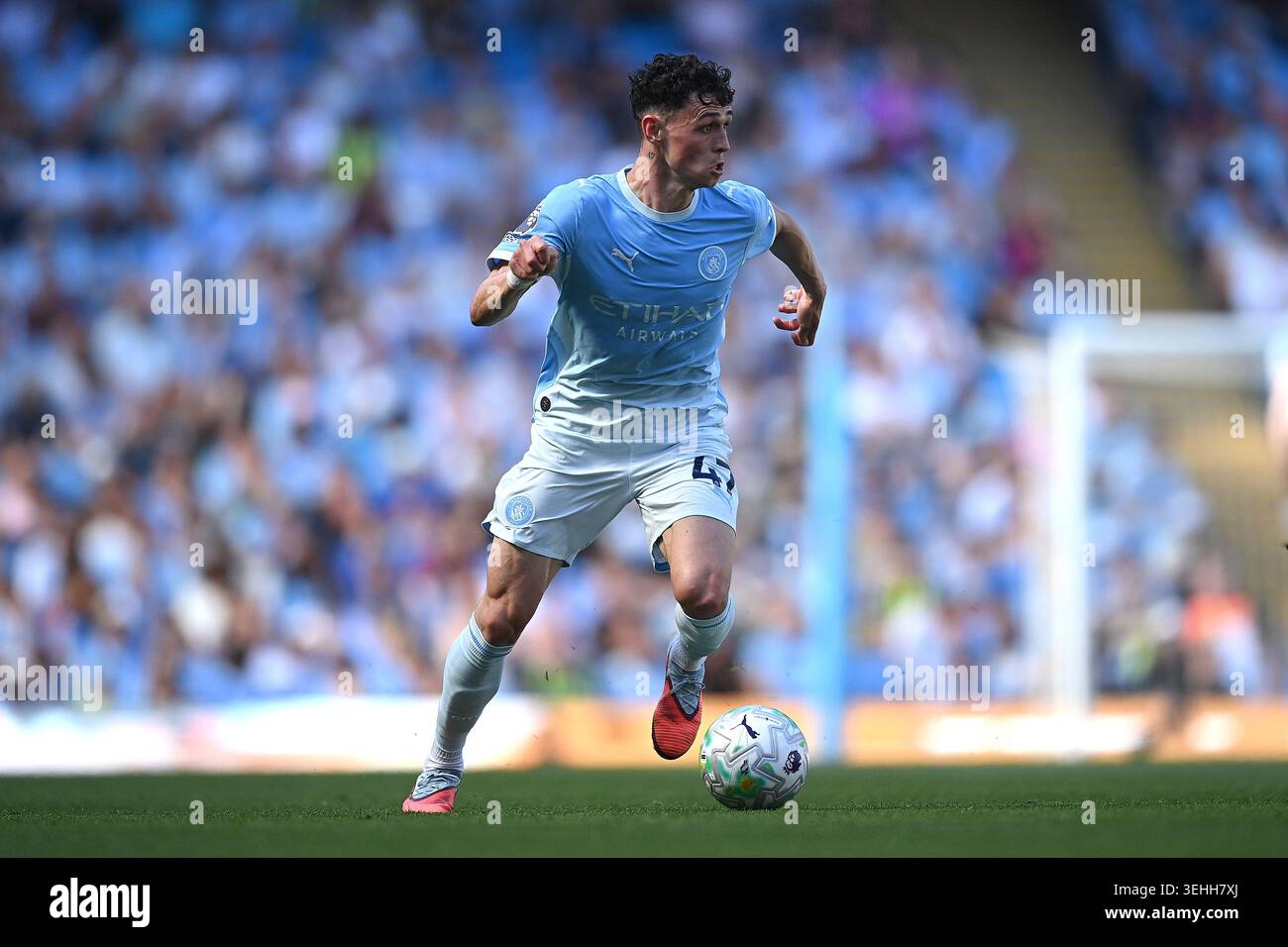 Phil Foden of Manchester City during the Manchester City v Aston Villa ...