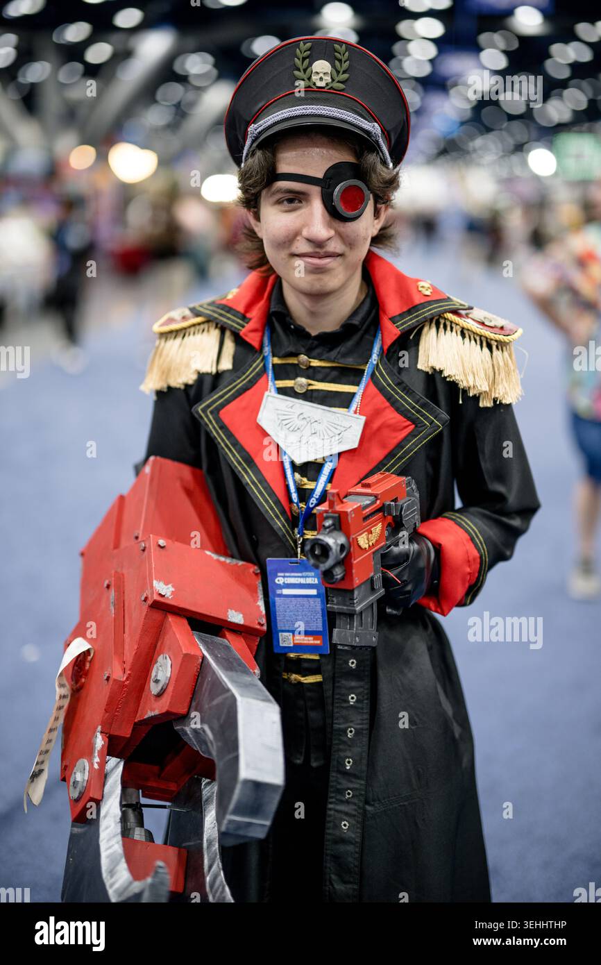 Cosplayer Alexander Prieto dressed as Commissar Yarrick from Warhammer ...