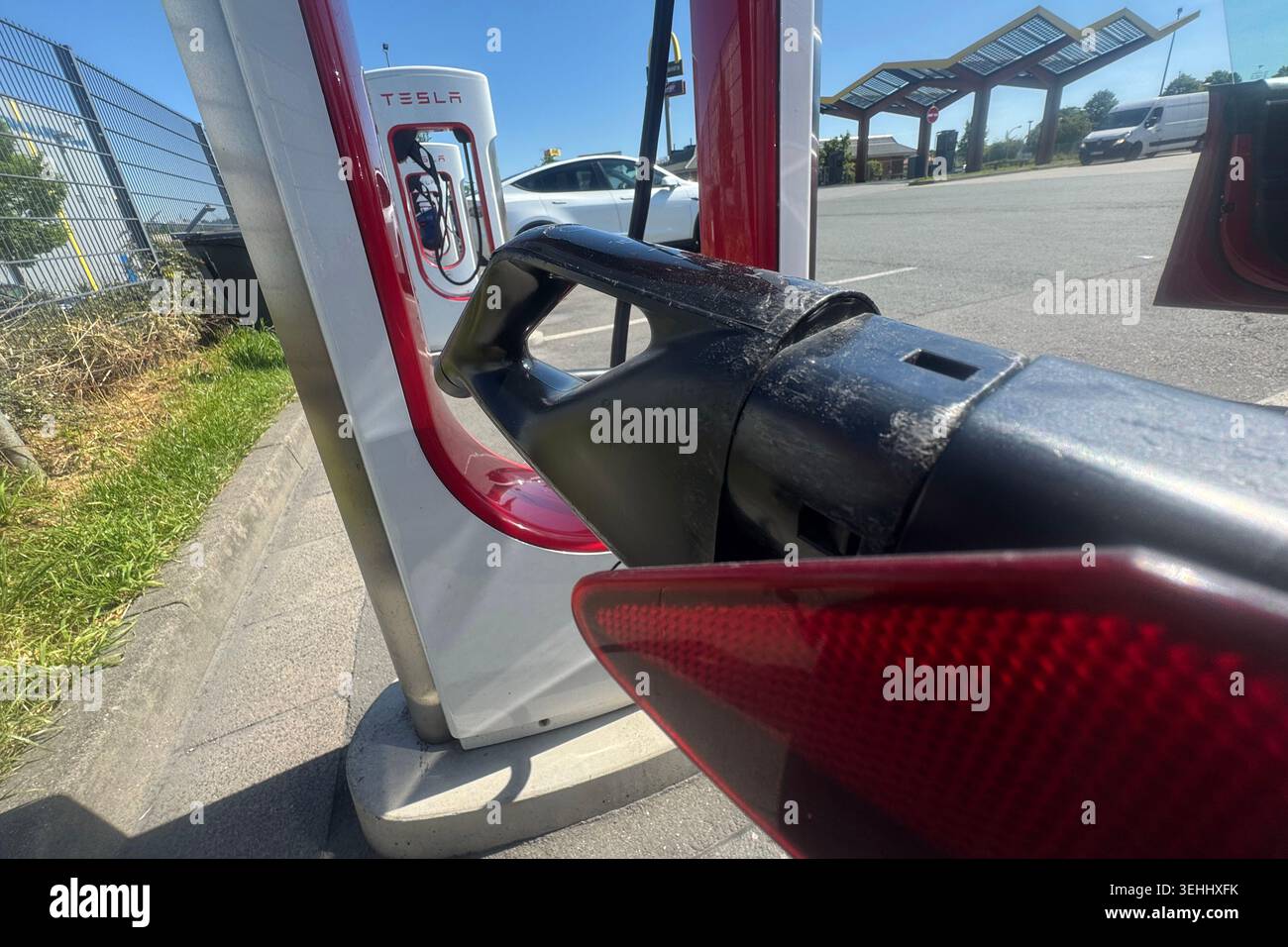TESLA Charging Station,,Supercharger, Car,Electric Car,Charging Plug ...