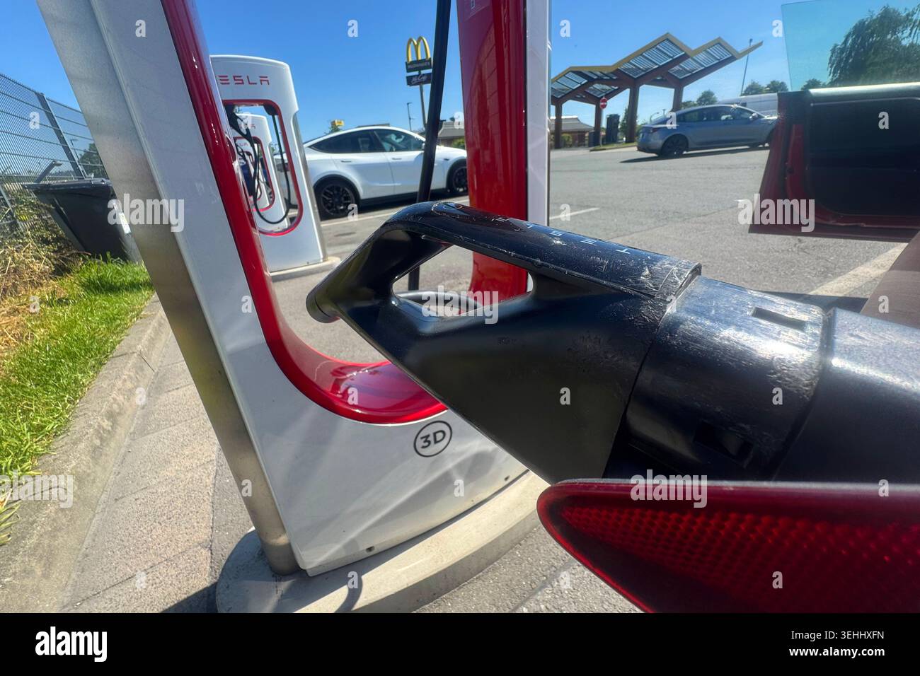 TESLA Charging Station,,Supercharger, Car,Electric Car,Charging Plug ...