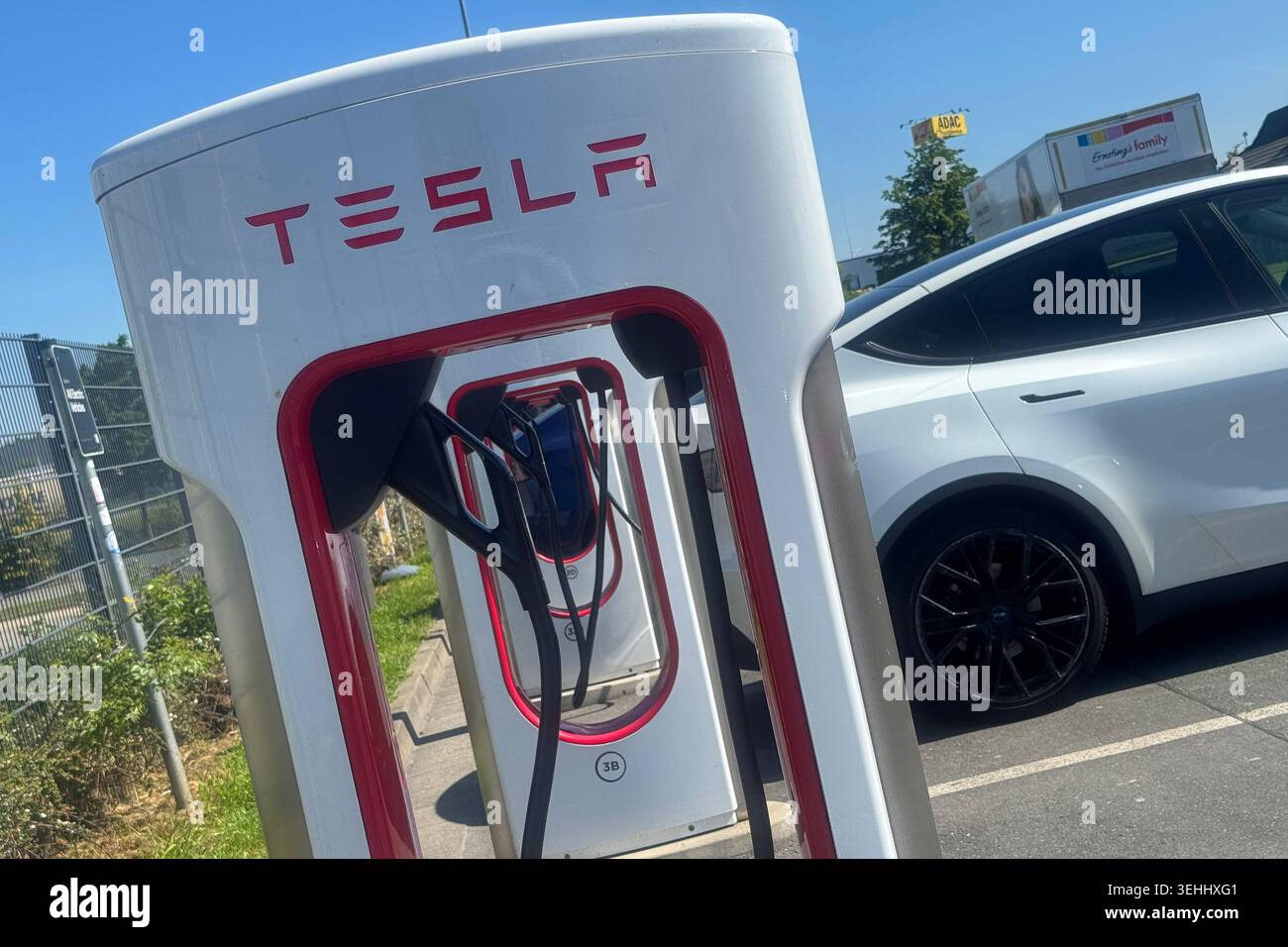 TESLA Charging Station,,Supercharger, Car,Electric Car,Charging Plug ...