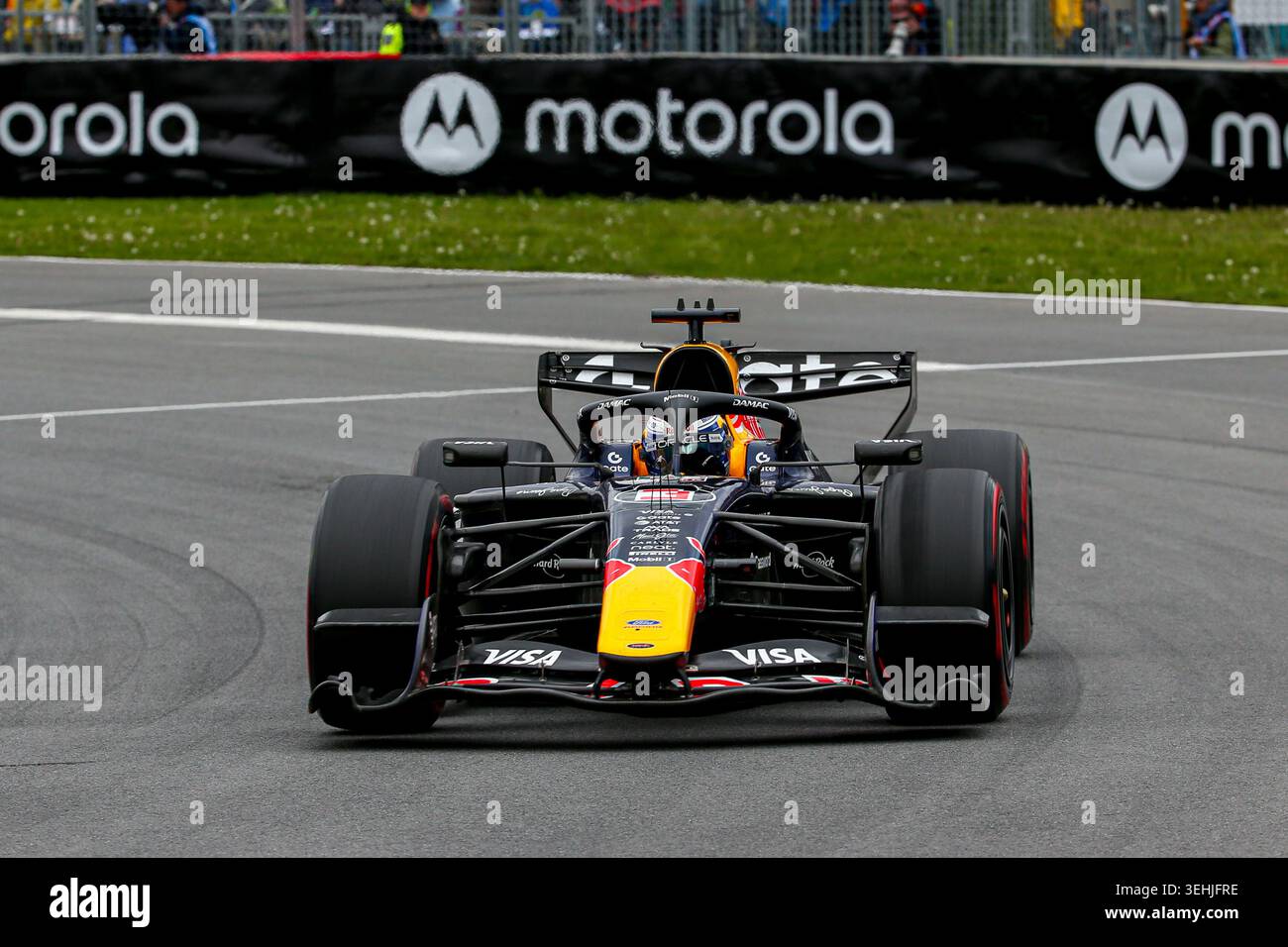 Max Verstappen of Netherlands driving the (3) Oracle Red Bull Racing ...