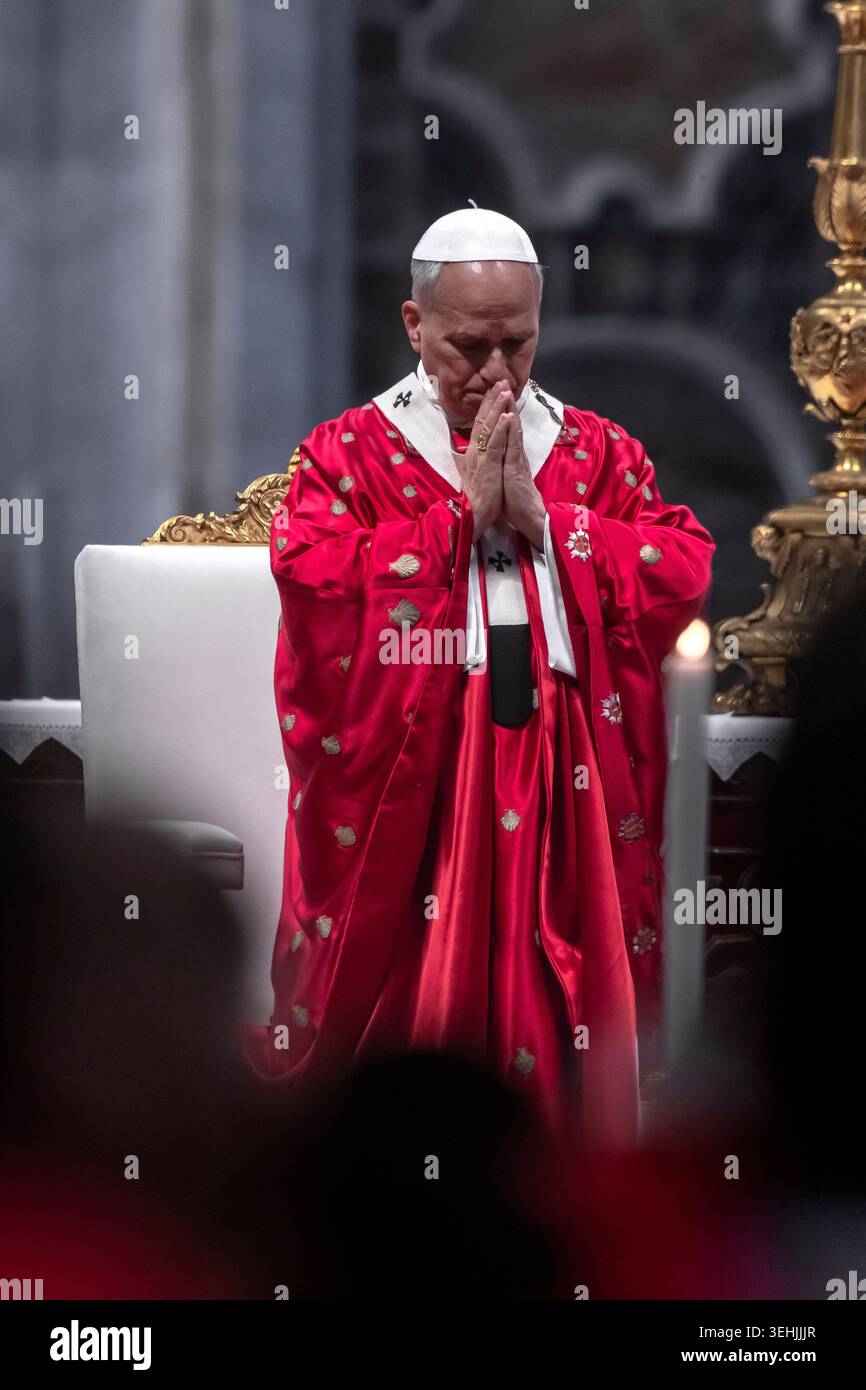 Pope Leo XIV celebrates a Mass for the Solemnity of Pentecost in ST ...