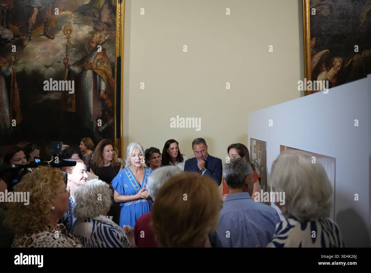 The acting Regional Minister for Culture and Sport, Patricia del Pozo ...