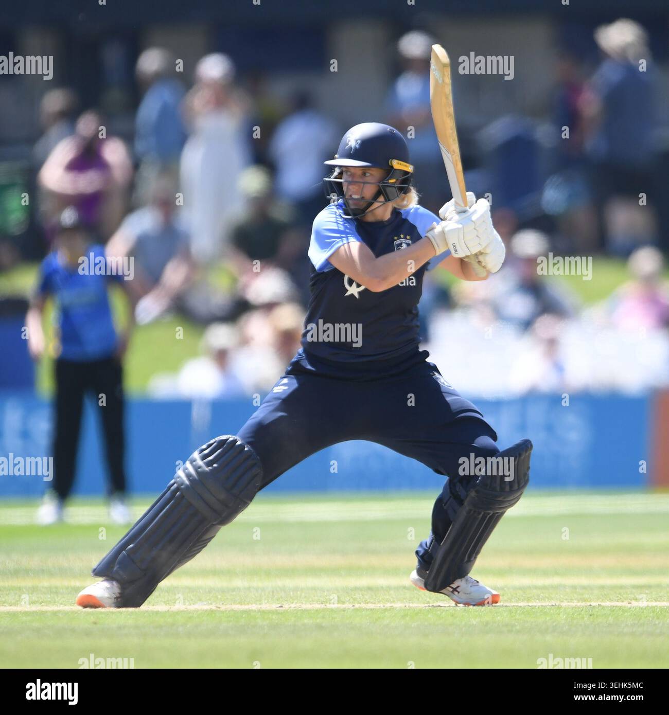 Canterbury, England. 25th May 2026. Kelly Castle bats during the ...