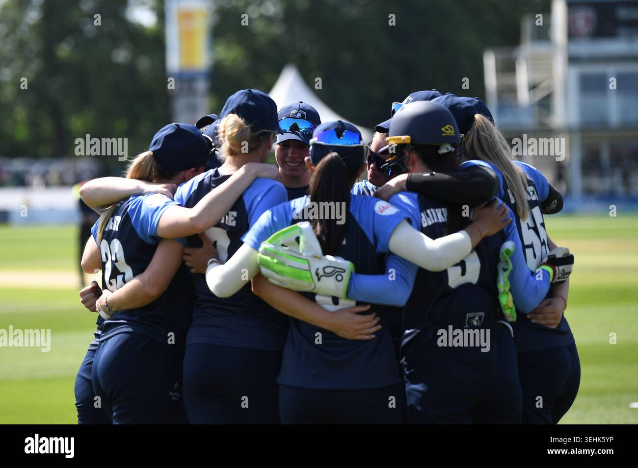 Canterbury, England. 25th May 2026. Kent Women huddle during the ...