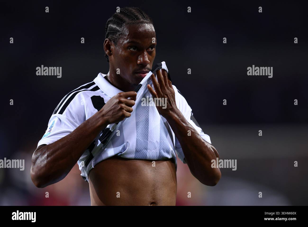 Jonathan David of Juventus Fc looks dejected during the Serie A match ...