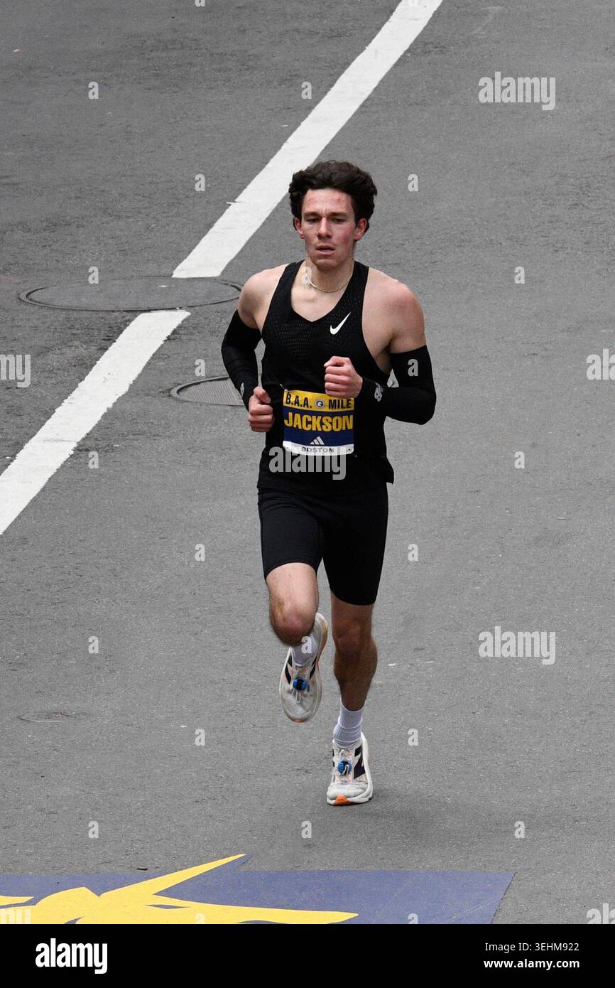 BOSTON, MA - APRIL 18: Steven Jackson of the United States runs in the ...