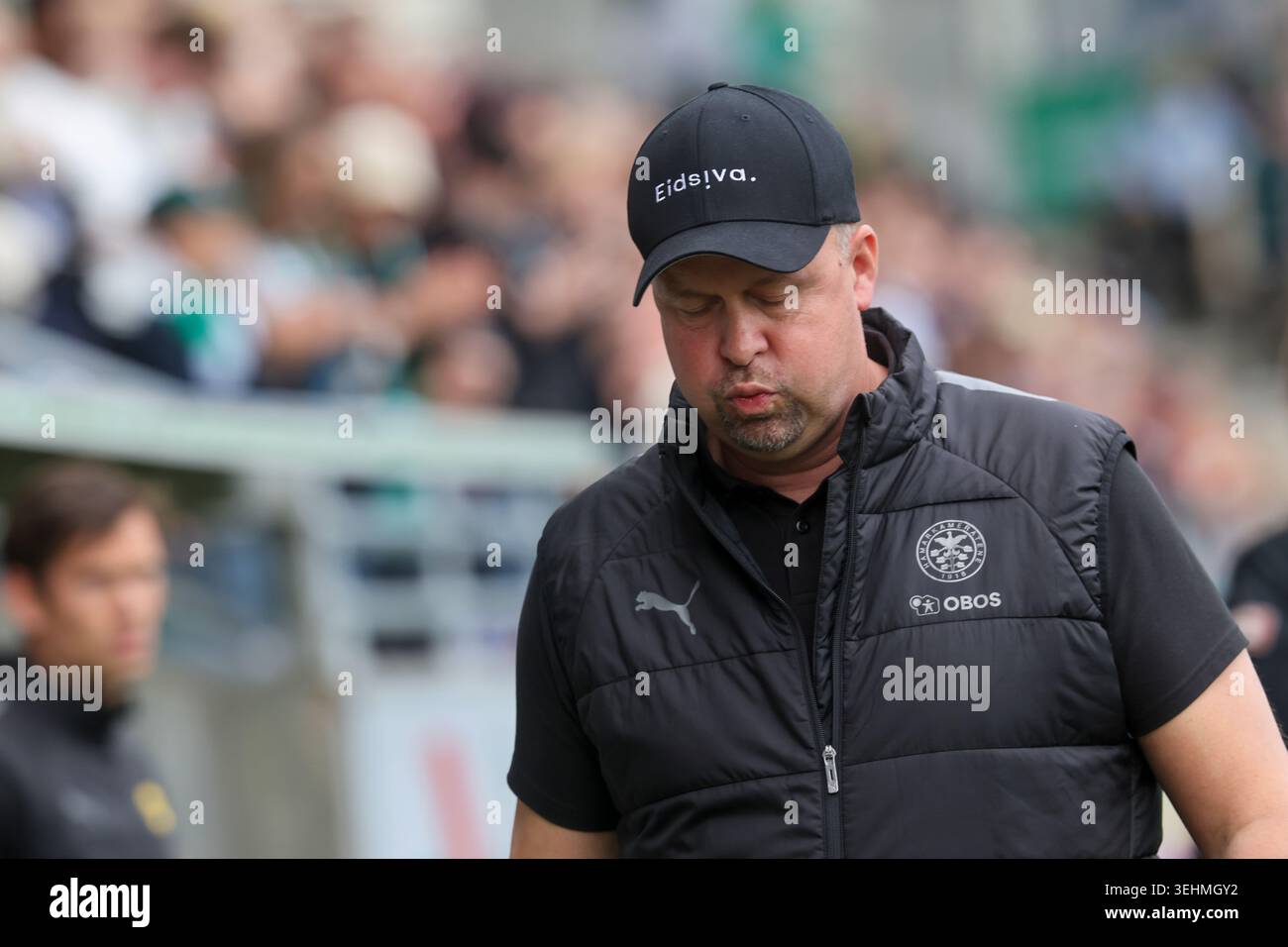Hamar 20260525. HamKam's coach Thomas Myhre before the elite football ...