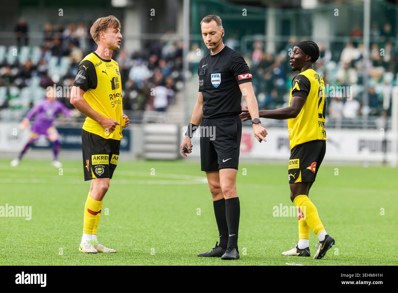 Hamar 20260525. Referee Marius Hansen Grøtta during the elite series ...