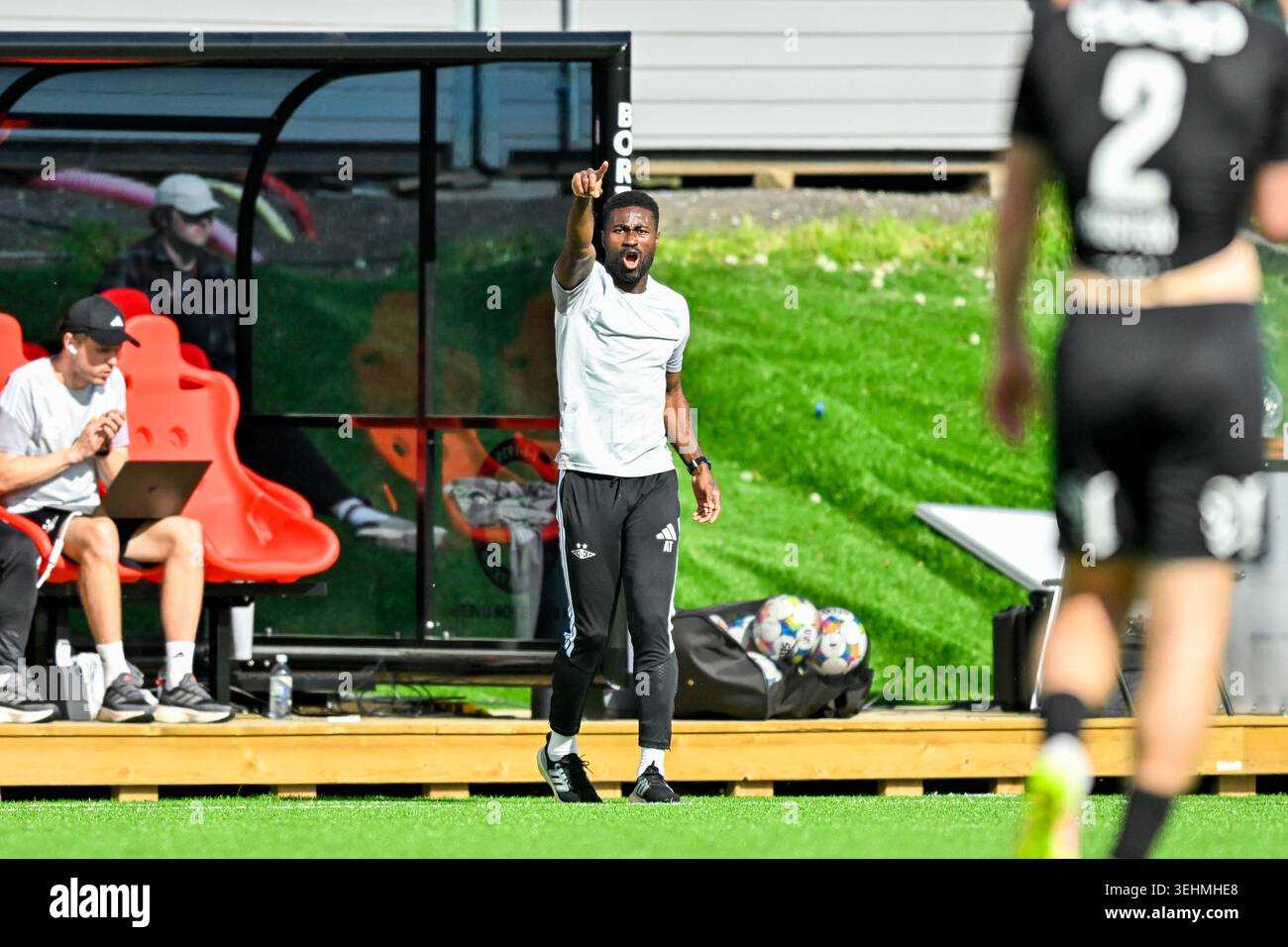 Oslo 20260525. Rosenborg's coach Alexander Tettey during the elite ...