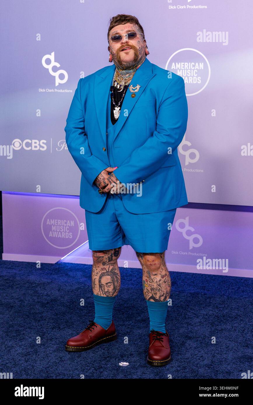 Teddy Swims attends the 52nd American Music Awards at the MGM Grand ...