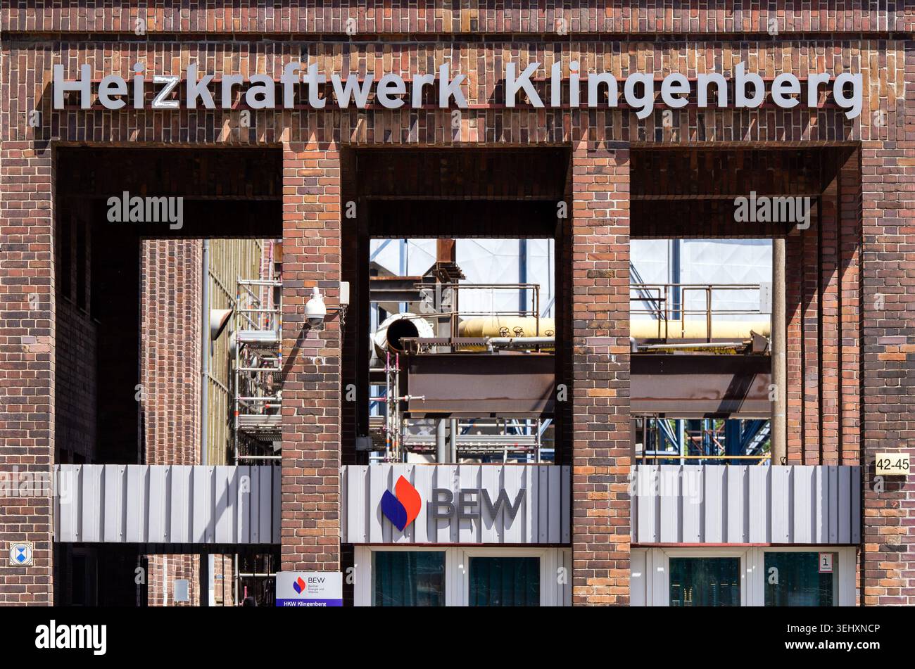 26 May 2026, Berlin: The entrance to the Klingenberg combined heat and ...