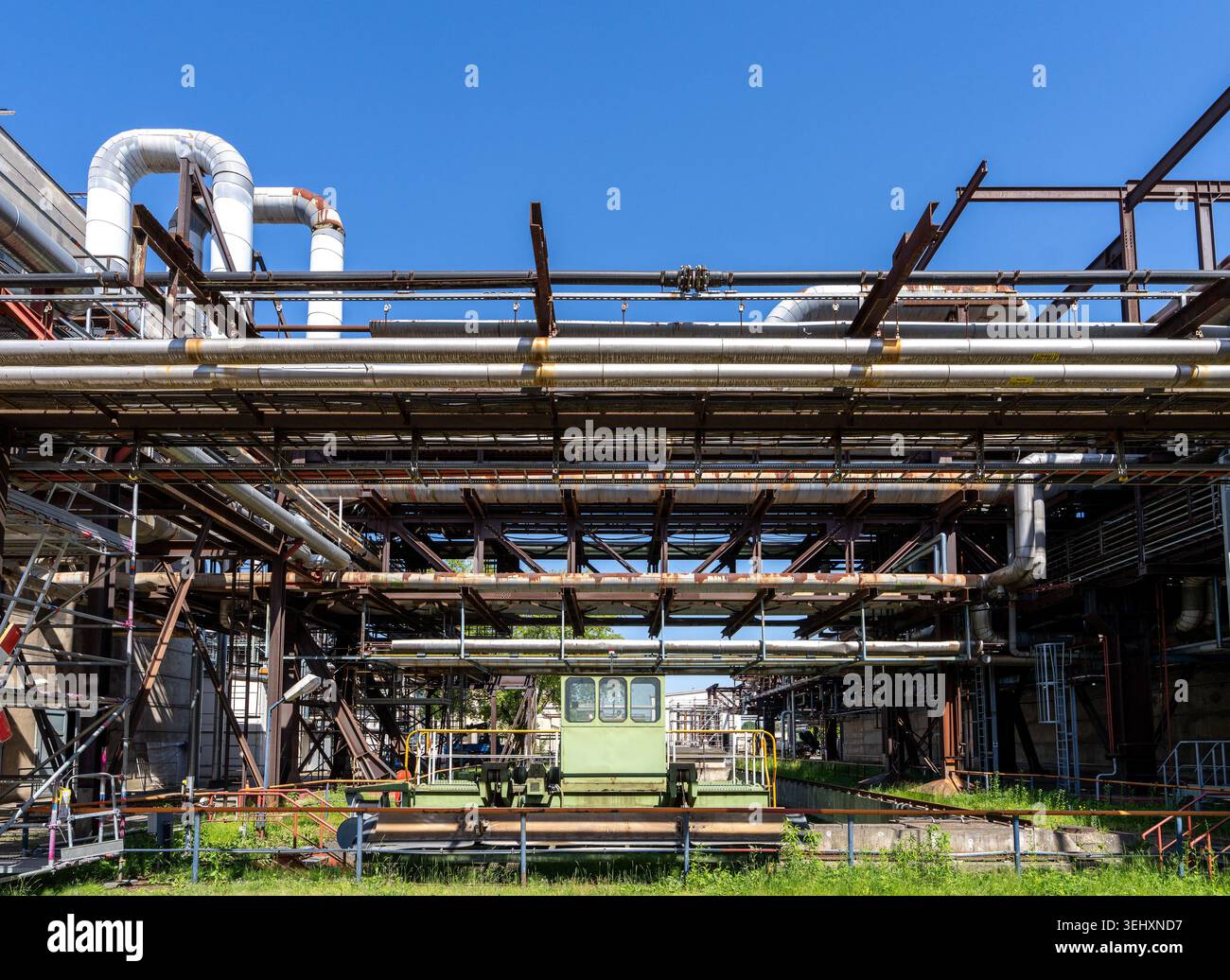 26 May 2026, Berlin: The facilities of the Klingenberg combined heat ...