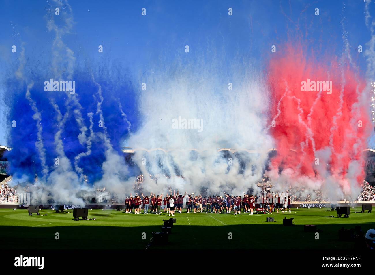Team of UBB during the team's Union Bordeaux Begles return on May 24 ...