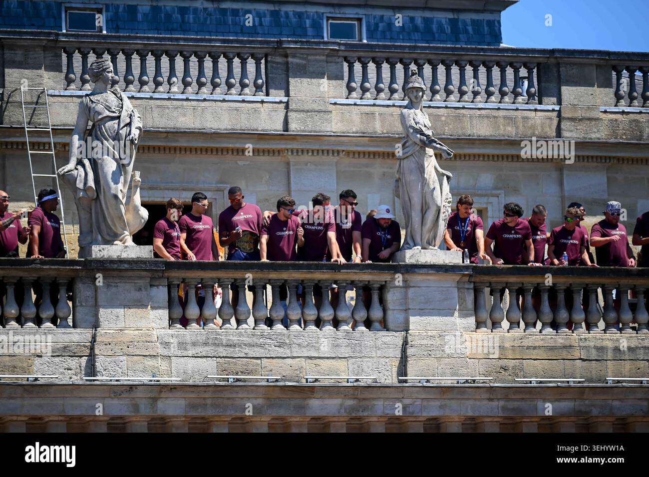 Team of UBB during the team's Union Bordeaux Begles return on May 24 ...