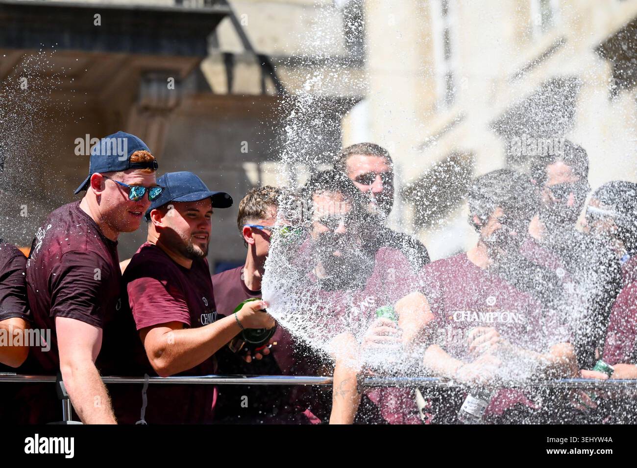 Team of UBB during the team's Union Bordeaux Begles return on May 24 ...