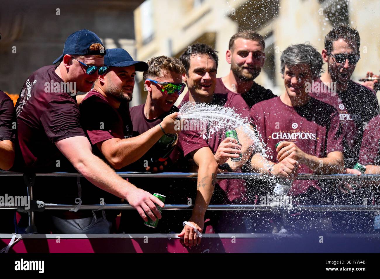 Team of UBB during the team's Union Bordeaux Begles return on May 24 ...