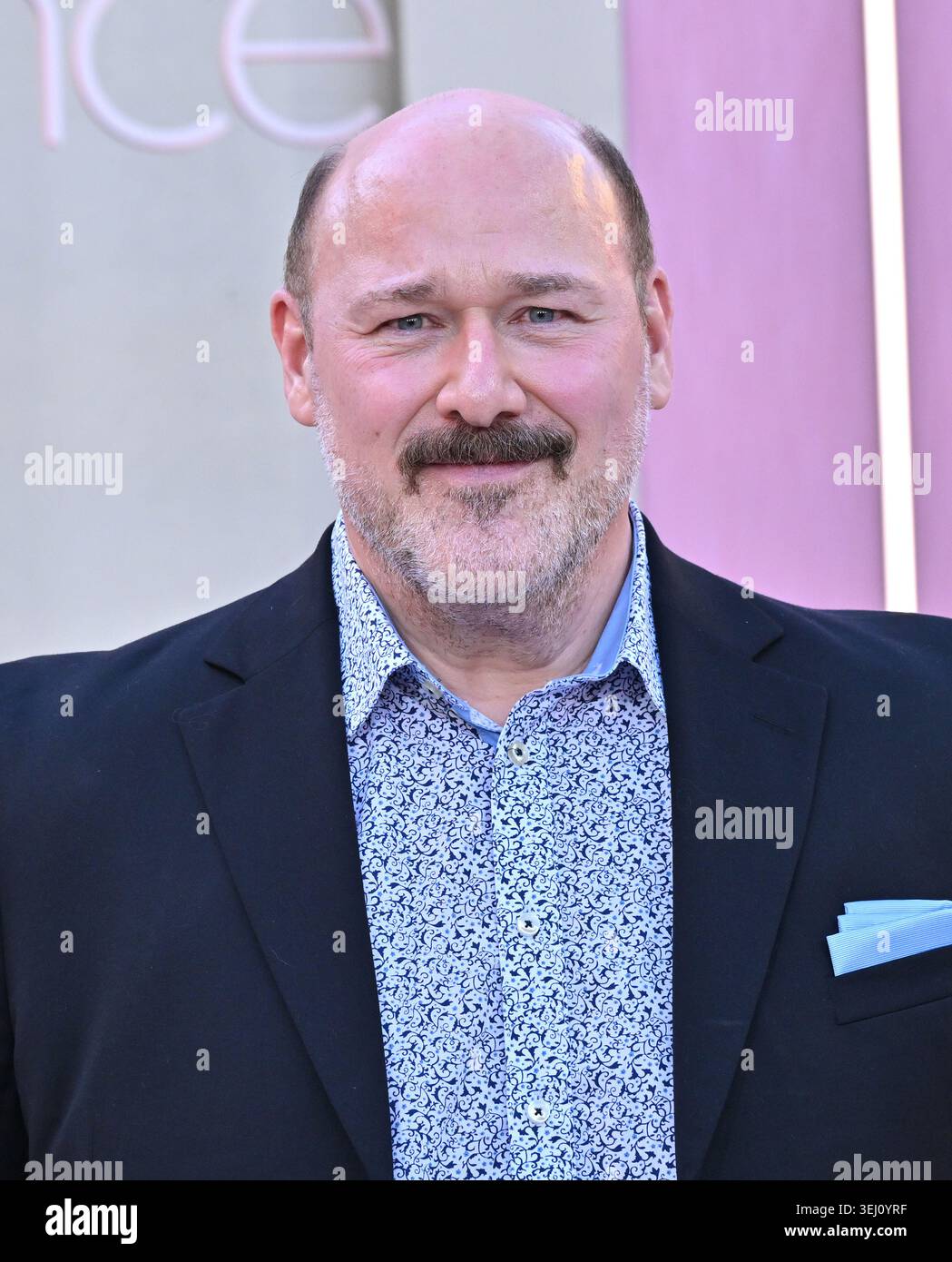 Will Sasso arriving to the Netflix’s “Office Romance” world premiere ...