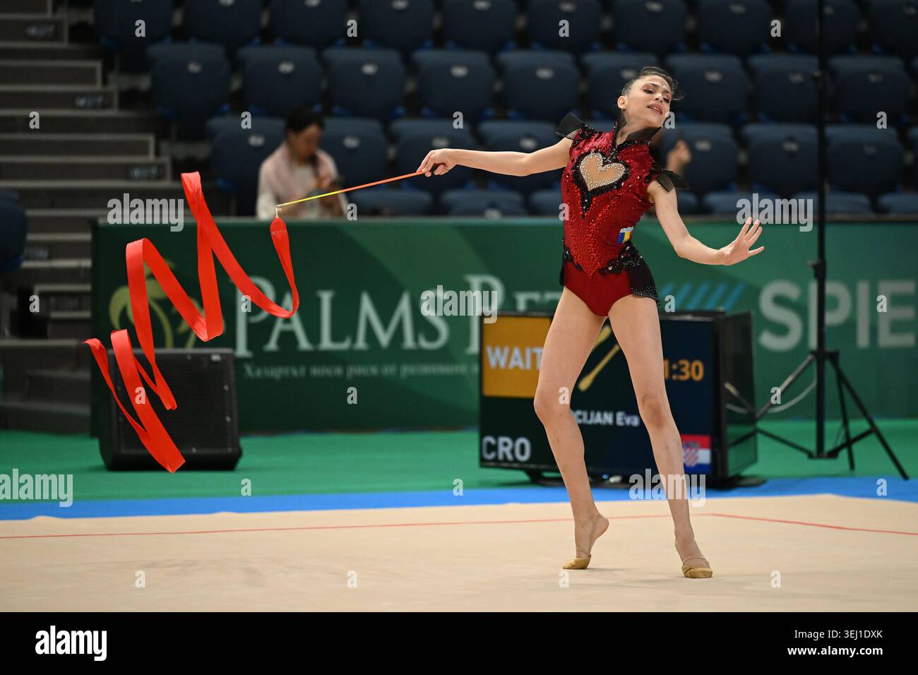 IPA85103915 - CORDUNEANU Elisabeta Elena (ROU) during European ...