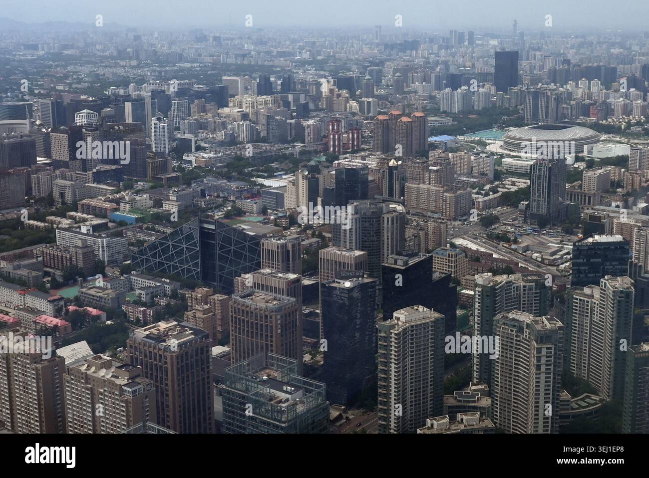 27 May 2026, China, Peking: Residential buildings in the Chinese ...