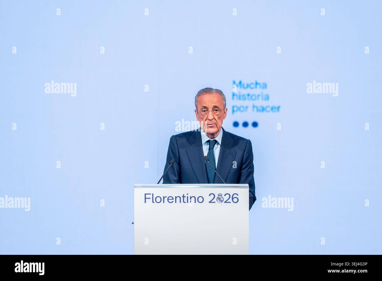 Florentino Perez during his presentation of his candidacy for the ...