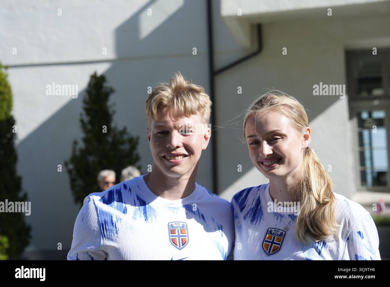 Asker 20260528. Jenny Stray Spetalen and Markus Rooth participate in ...
