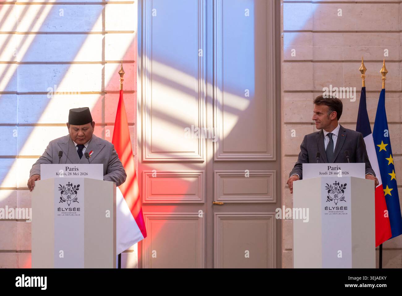 France's President Emmanuel Macron and Indonesia's President Prabowo ...
