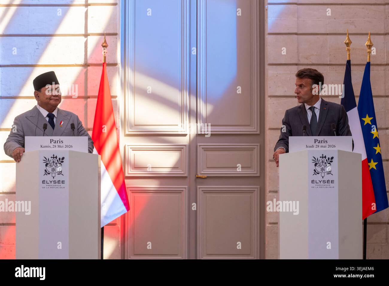 France's President Emmanuel Macron and Indonesia's President Prabowo ...