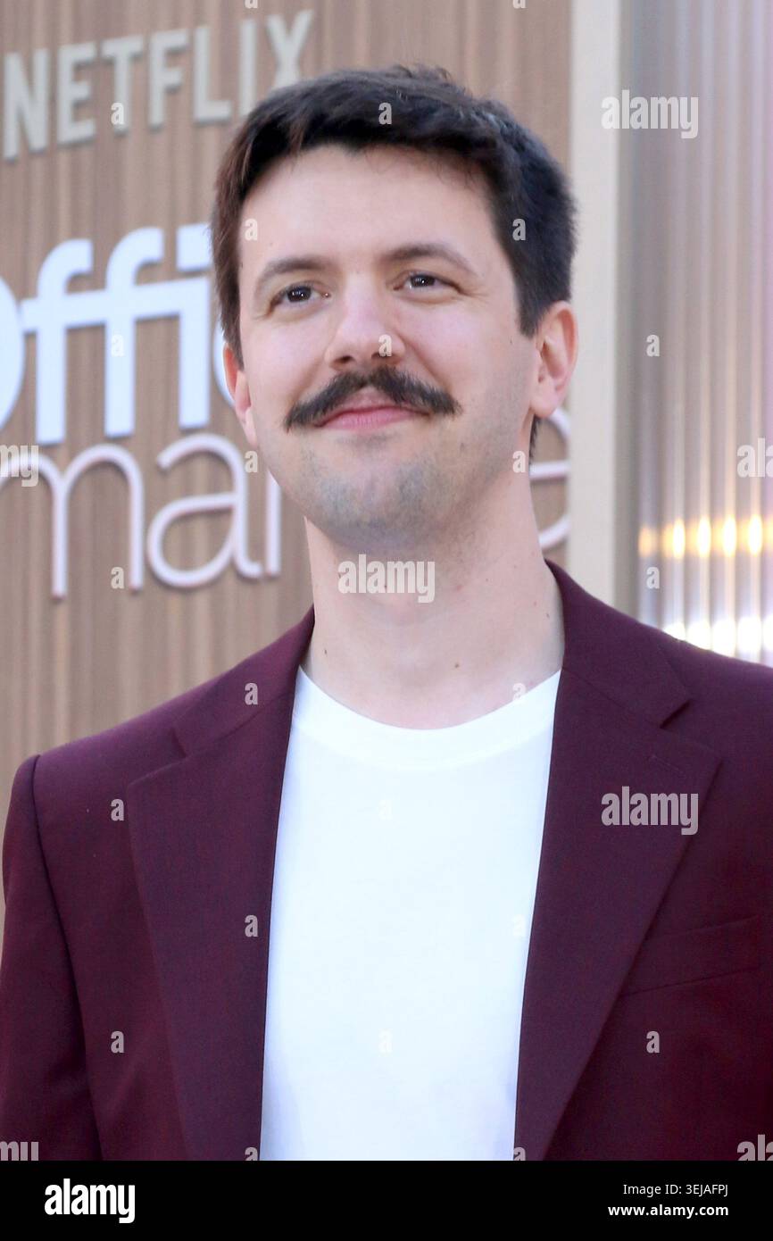 LOS ANGELES - MAY 26: Scott Seiss at the Office Romance Premiere at the ...