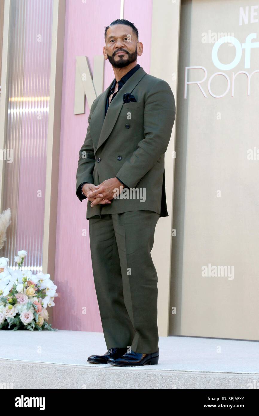 LOS ANGELES - MAY 26: Benny Medina at the Office Romance Premiere at ...