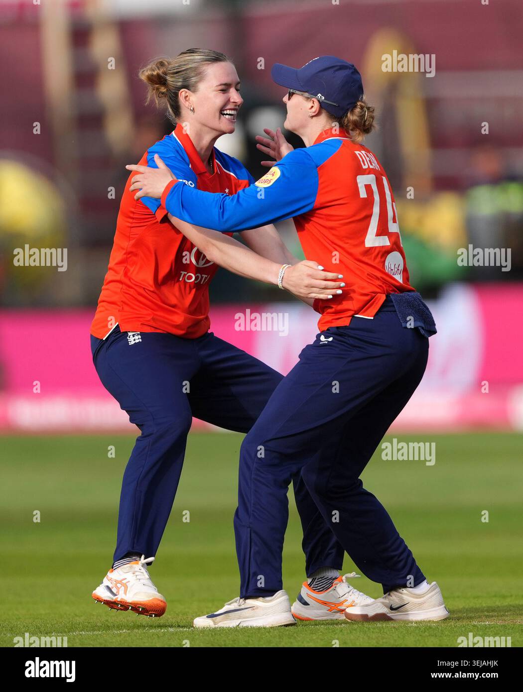 England's Lauren Bell and Charlie Dean celebrate catching out India's ...