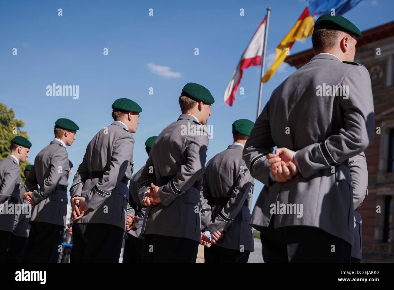 28 May 2026, Berlin: Recruits of the German Armed Forces Guard ...