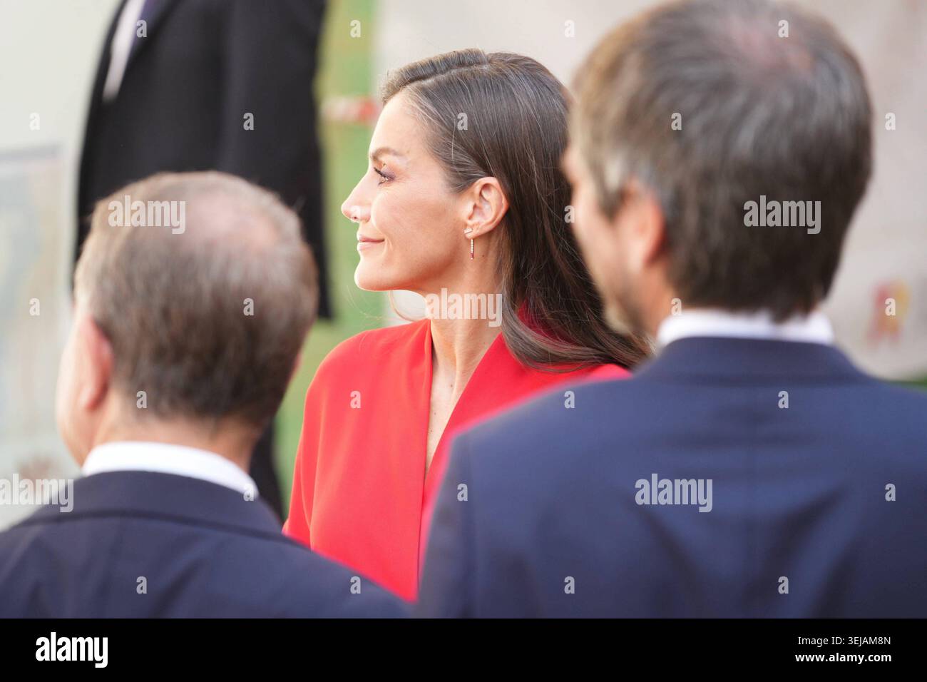 Spanish King Felipe VI and Queen Letizia during the delivery of gold ...