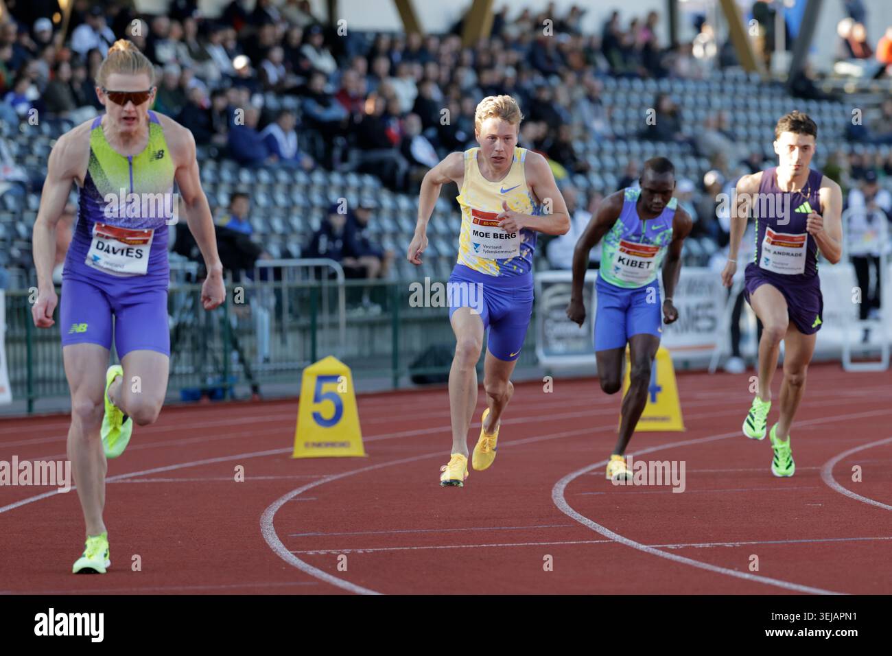 Bergen 20260528. Håkon Moe Berg at the start of the 800 meters during ...