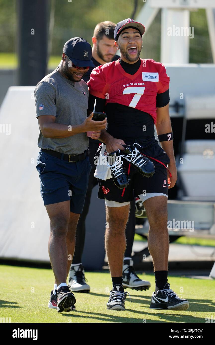 Houston Texans quarterback C.J. Stroud (7) arrives for the NFL football ...