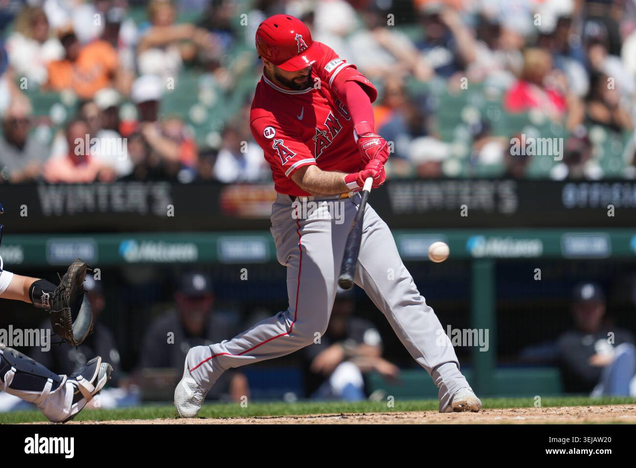 Los Angeles Angels' Sebastián Rivero hits a one-run single against the ...
