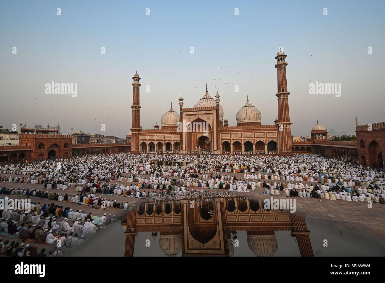 NEW DELHI, INDIA - MAY 28: Muslims offer namaz at the historic Jama ...