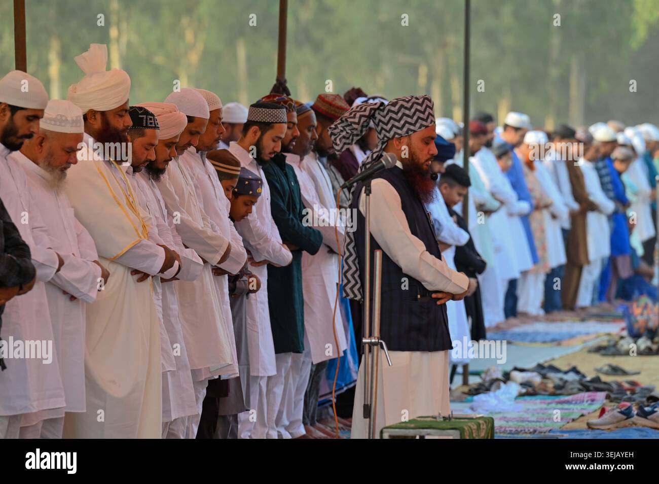 GURUGRAM, INDIA - MAY 28: Muslim community people offer prayer on the ...