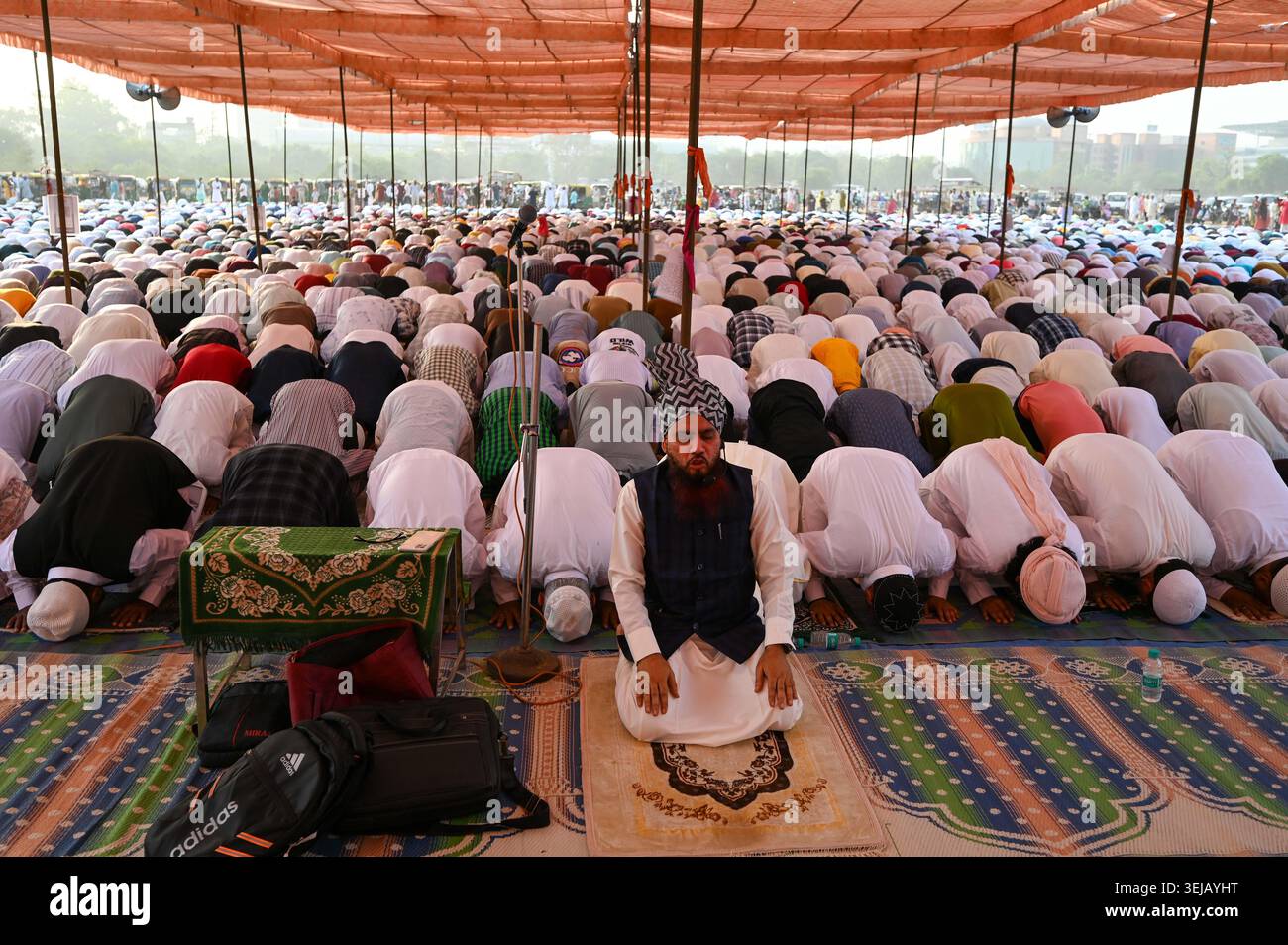GURUGRAM, INDIA - MAY 28: Muslim community people offer prayer on the ...