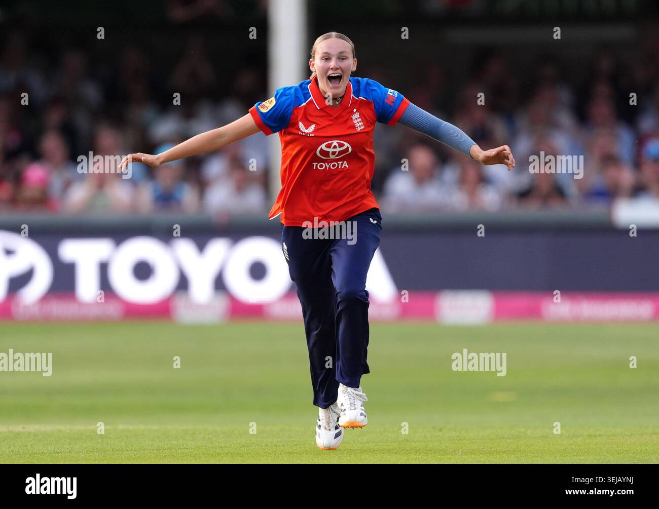 England's Tilly Corteen-Coleman celebrates the wicket of India's Richa ...