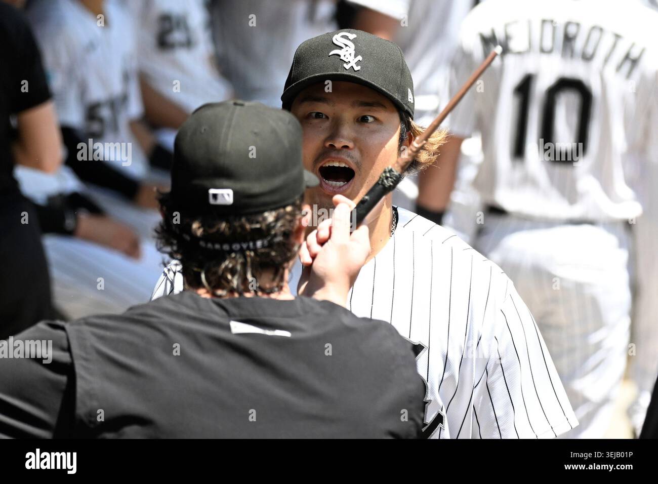Chicago White Sox's Munetaka Murakami reacts as teammate Mike Vasil ...
