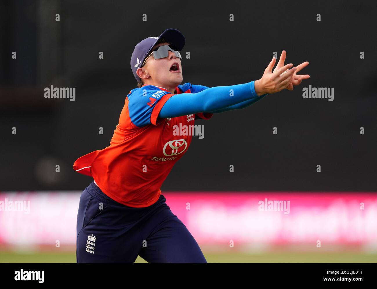 England's Issy Wong catches out India's Richa Ghosh during the first ...